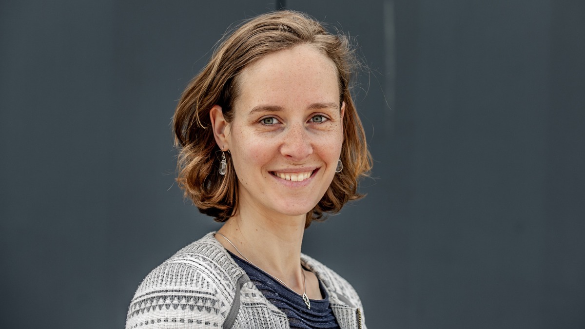 Lucienne de Bie geeft tips om te voorkomen dat je uitvalt door stress ...